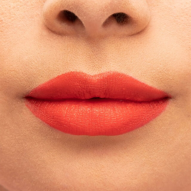 Labial mate Vogue Super Fantastic Color - Sergio Perfumerias